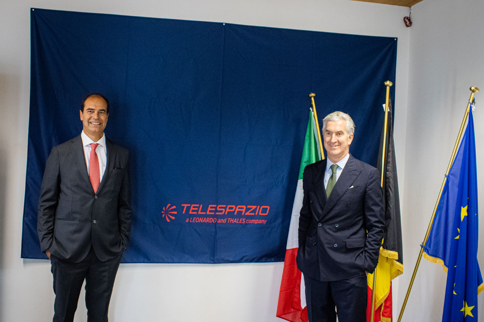 L'ambassadeur d'Italie a visité Telespazio Belgium